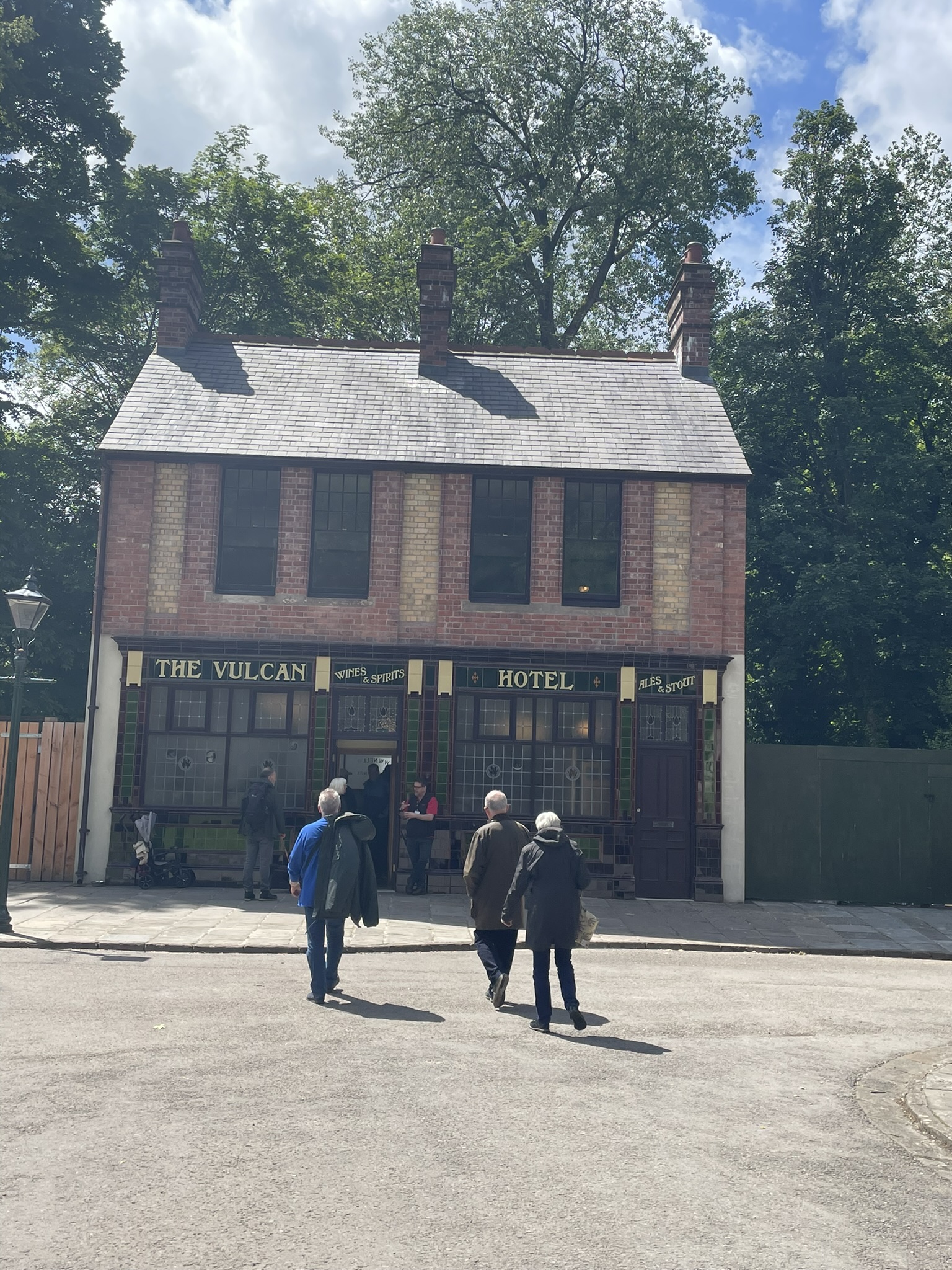 Saving Historical Pubs - Brick by Brick - pubdoctors.org